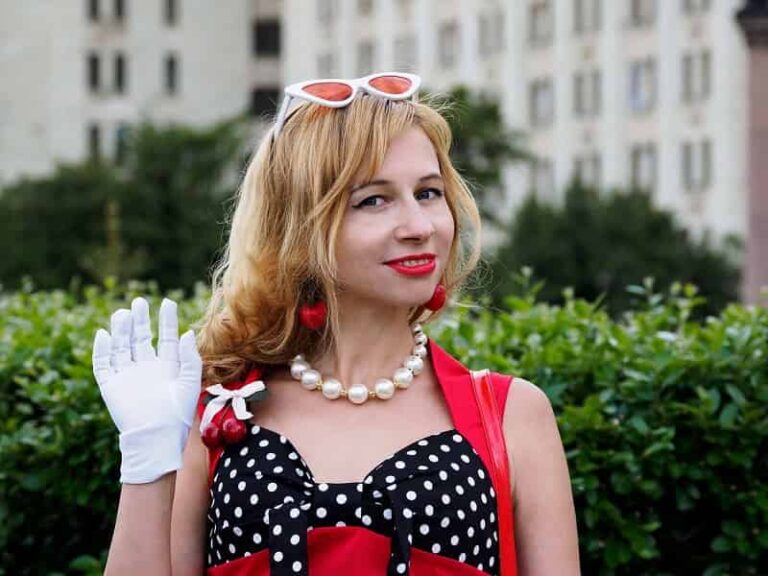 80年代の死語特集：懐かしの流行語とその意味を振り返る | 死語.navi